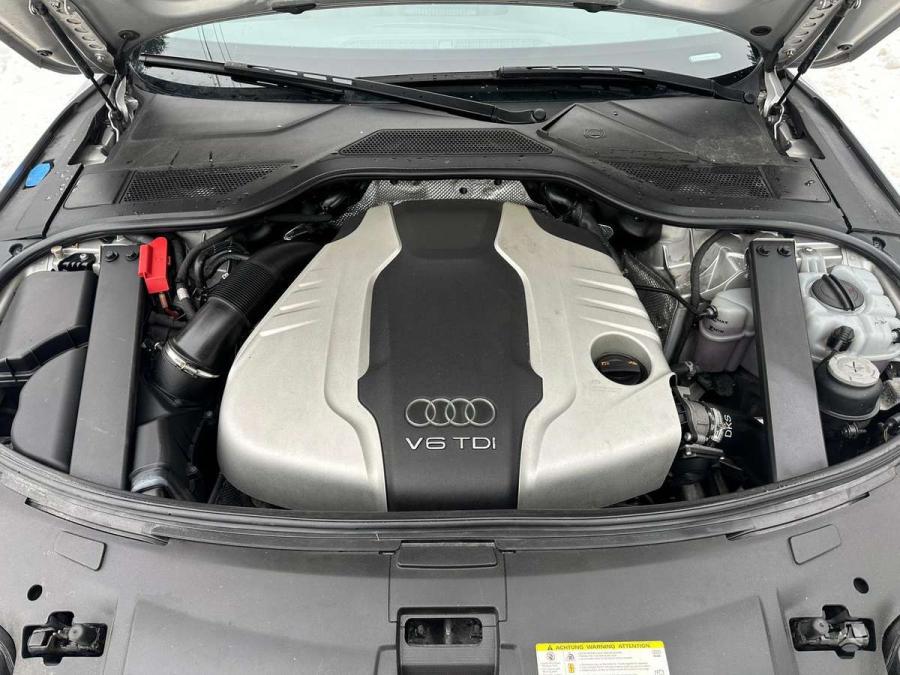 Grey Audi A8 2010 in Vilnius, with an engine capacity of 2.97 L and mileage of 319 thousand km for 10490 €, photo 38 on AUTOMOTO.COM.LV