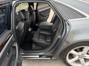 Grey Audi A8 2010 in Riga, with an engine capacity of 3.00 L and mileage of 0 thousand km for 6990 €, photo 20 on AUTOMOTO.COM.LV