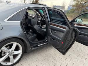 Grey Audi A8 2010 in Riga, with an engine capacity of 3.00 L and mileage of 0 thousand km for 6990 €, photo 21 on AUTOMOTO.COM.LV