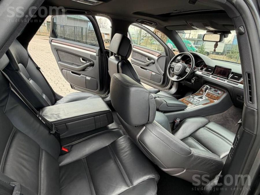 Grey Audi A8 2010 in Riga, with an engine capacity of 3.00 L and mileage of 0 thousand km for 6990 €, photo 25 on AUTOMOTO.COM.LV