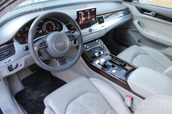 Pelēks Audi A8 2010 Jelgava, ar dzinēja tilpumu 4.20 L un nobraukumu 0 tūkst. km par 10200 €, foto 8 vietnē AUTOMOTO.COM.LV