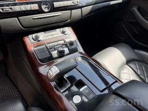 Grey Audi A8 2010 in Rezekne, with an engine capacity of 3.00 L and mileage of 264 thousand km for 11690 €, photo 23 on AUTOMOTO.COM.LV