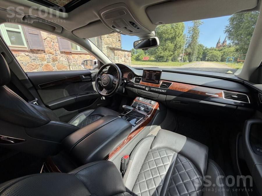 Grey Audi A8 2010 in Rezekne, with an engine capacity of 3.00 L and mileage of 264 thousand km for 11690 €, photo 17 on AUTOMOTO.COM.LV