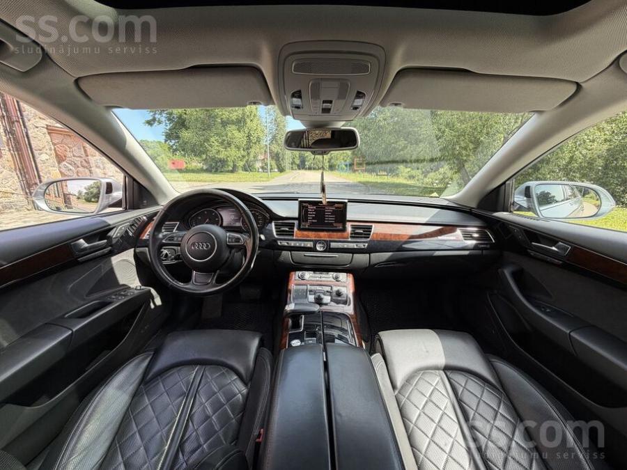Grey Audi A8 2010 in Rezekne, with an engine capacity of 3.00 L and mileage of 264 thousand km for 11690 €, photo 19 on AUTOMOTO.COM.LV