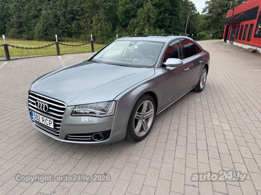 Pelēks Audi A8 2010 Jegeva, ar dzinēja tilpumu 4.10 L un nobraukumu 345 tūkst. km par 11900 €, foto 1 vietnē AUTOMOTO.COM.LV