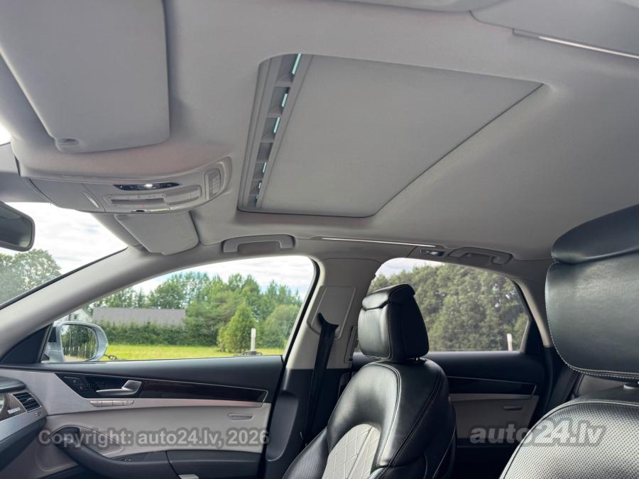 Pelēks Audi A8 2010 Jegeva, ar dzinēja tilpumu 4.10 L un nobraukumu 345 tūkst. km par 11900 €, foto 20 vietnē AUTOMOTO.COM.LV