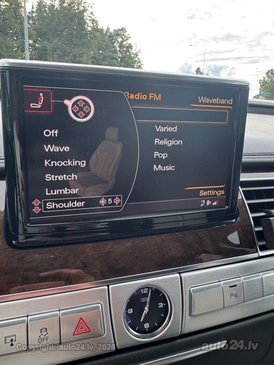 Pelēks Audi A8 2010 Jegeva, ar dzinēja tilpumu 4.10 L un nobraukumu 345 tūkst. km par 11900 €, foto 23 vietnē AUTOMOTO.COM.LV