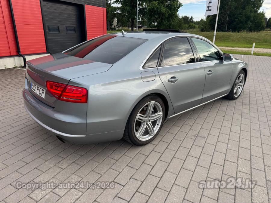 Pelēks Audi A8 2010 Jegeva, ar dzinēja tilpumu 4.10 L un nobraukumu 345 tūkst. km par 11900 €, foto 25 vietnē AUTOMOTO.COM.LV