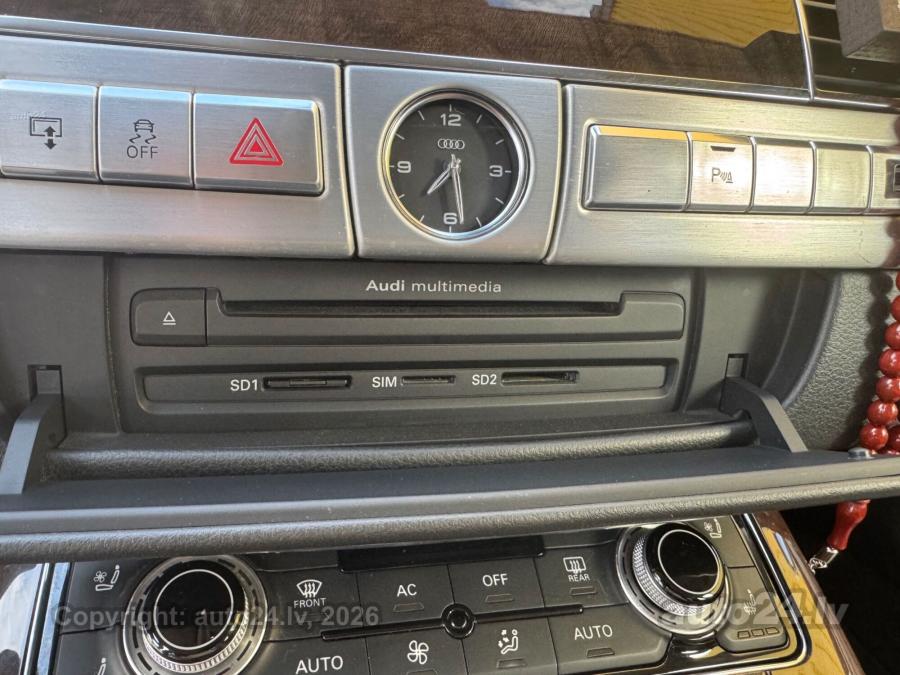 Pelēks Audi A8 2010 Jegeva, ar dzinēja tilpumu 4.10 L un nobraukumu 345 tūkst. km par 11900 €, foto 29 vietnē AUTOMOTO.COM.LV