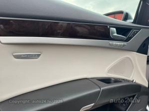Pelēks Audi A8 2010 Jegeva, ar dzinēja tilpumu 4.10 L un nobraukumu 345 tūkst. km par 11900 €, foto 30 vietnē AUTOMOTO.COM.LV