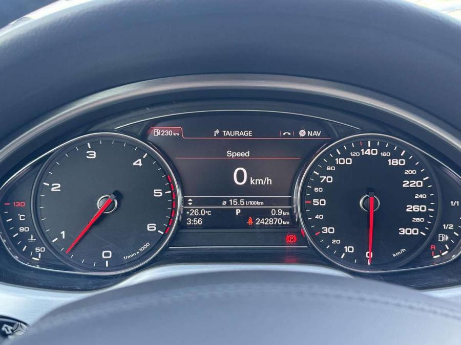 Grey Audi A8 2010 in Taurage, with an engine capacity of 4.13 L and mileage of 243 thousand km for 9100 €, photo 18 on AUTOMOTO.COM.LV