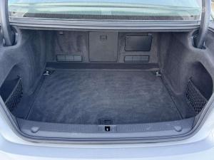 Grey Audi A8 2010 in Taurage, with an engine capacity of 4.13 L and mileage of 243 thousand km for 9100 €, photo 25 on AUTOMOTO.COM.LV