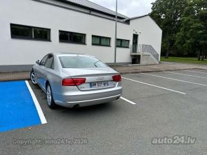 Pelēks Audi A8 2010 Tallina, ar dzinēja tilpumu 4.20 L un nobraukumu 243 tūkst. km par 11399 €, foto 3 vietnē AUTOMOTO.COM.LV