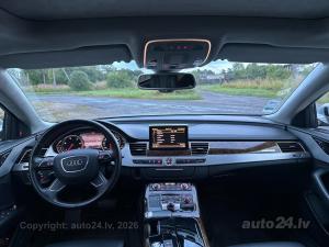 Pelēks Audi A8 2010 Tallina, ar dzinēja tilpumu 4.20 L un nobraukumu 243 tūkst. km par 11399 €, foto 5 vietnē AUTOMOTO.COM.LV
