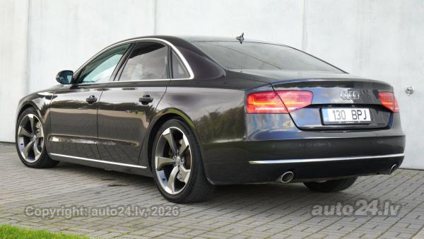 Ауди А8 2010 в Тарту на AUTOMOTO.COM.LV Серый Ауди А8 2010 в Тарту, объемом двигателя 4.10 л и пробегом 350 тыс. км за 12900 €, фото 5 на AUTOMOTO.COM.LV