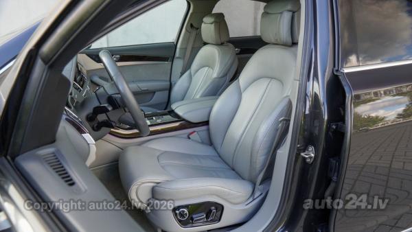 Ауди А8 2010 в Тарту на AUTOMOTO.COM.LV Серый Ауди А8 2010 в Тарту, объемом двигателя 4.10 л и пробегом 350 тыс. км за 12900 €, фото 10 на AUTOMOTO.COM.LV