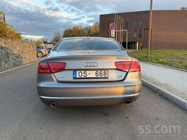 Pelēks Audi A8 2010 Rēzekne, ar dzinēja tilpumu 4.20 L un nobraukumu 271 tūkst. km par 11900 €, foto 7 vietnē AUTOMOTO.COM.LV
