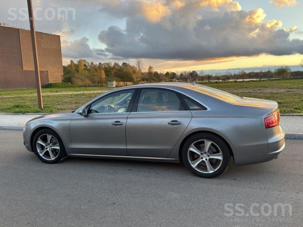 Pelēks Audi A8 2010 Rēzekne, ar dzinēja tilpumu 4.20 L un nobraukumu 271 tūkst. km par 11900 €, foto 10 vietnē AUTOMOTO.COM.LV