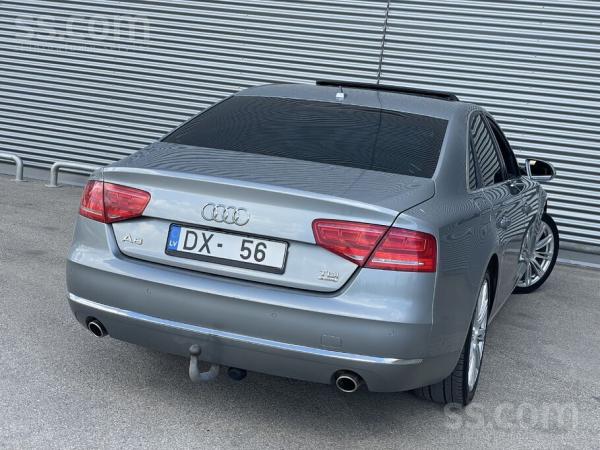 Pelēks Audi A8 2011 Rīga, ar dzinēja tilpumu 3.00 L un nobraukumu 251 tūkst. km par 15750 €, foto 4 vietnē AUTOMOTO.COM.LV