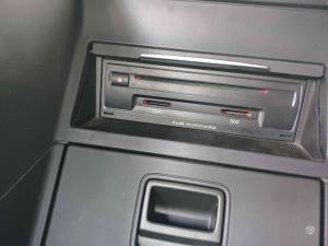 Grey Audi A8 2011 in Vilnius, with an engine capacity of 4.16 L and mileage of 305 thousand km for 7250 €, photo 22 on AUTOMOTO.COM.LV