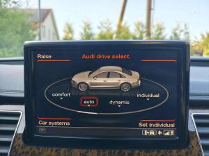 Grey Audi A8 2011 in Vilnius, with an engine capacity of 4.16 L and mileage of 305 thousand km for 7250 €, photo 32 on AUTOMOTO.COM.LV