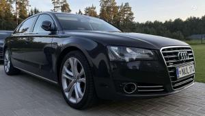 Grey Audi A8 2011 in Siauliai, with an engine capacity of 3.00 L and mileage of 430 thousand km for 9500 €, photo  on AUTOMOTO.COM.LV