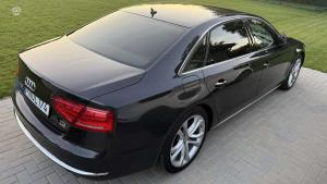 Grey Audi A8 2011 in Siauliai, with an engine capacity of 3.00 L and mileage of 430 thousand km for 9500 €, photo 11 on AUTOMOTO.COM.LV