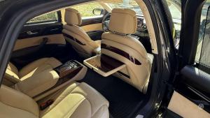 Grey Audi A8 2011 in Siauliai, with an engine capacity of 3.00 L and mileage of 430 thousand km for 9500 €, photo 17 on AUTOMOTO.COM.LV