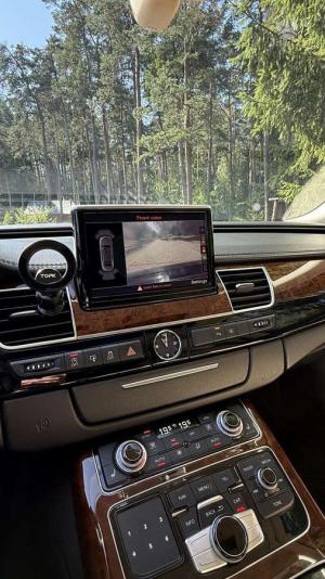 Grey Audi A8 2011 in Siauliai, with an engine capacity of 3.00 L and mileage of 430 thousand km for 9500 €, photo 18 on AUTOMOTO.COM.LV