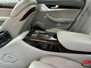 Grey Audi A8 2011 in Riga, with an engine capacity of 6.30 L and mileage of 0 thousand km for 10499 €, photo 4 on AUTOMOTO.COM.LV