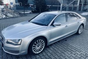 Grey Audi A8 2011 in Riga, with an engine capacity of 6.30 L and mileage of 0 thousand km for 10499 €, photo 10 on AUTOMOTO.COM.LV