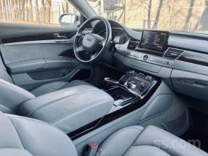 Grey Audi A8 2011 in Riga, with an engine capacity of 6.30 L and mileage of 0 thousand km for 10499 €, photo 17 on AUTOMOTO.COM.LV