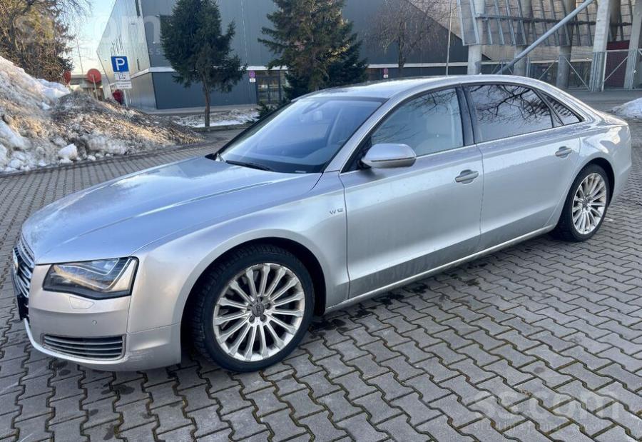Grey Audi A8 2011 in Riga, with an engine capacity of 6.30 L and mileage of 0 thousand km for 10499 €, photo 24 on AUTOMOTO.COM.LV
