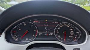 Grey Audi A8 2011 in Kretinga, with an engine capacity of 2.97 L and mileage of 285 thousand km for 10500 €, photo 12 on AUTOMOTO.COM.LV