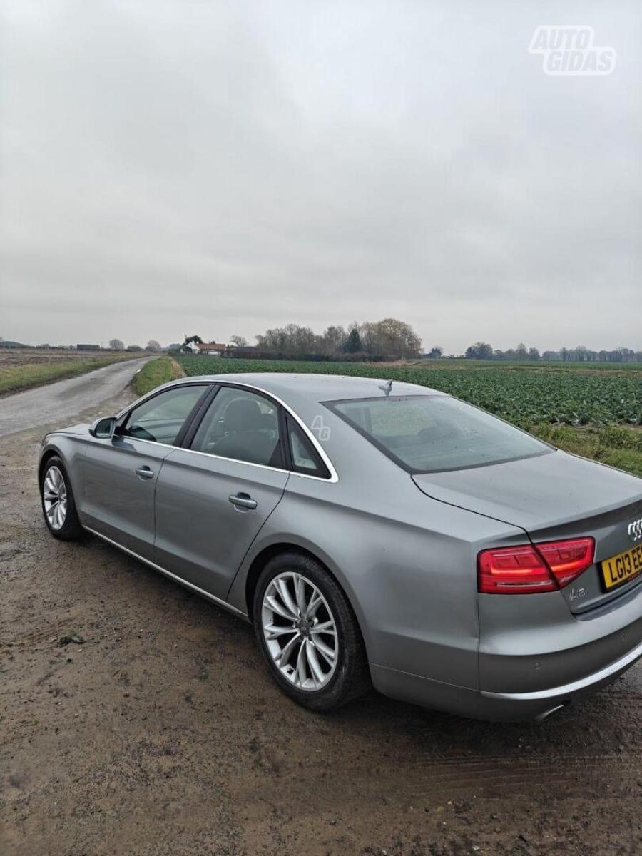 Pelēks Audi A8 2013 Klaipėda, ar dzinēja tilpumu 3.00 L un nobraukumu 230 tūkst. km par 7750 €, foto 2 vietnē AUTOMOTO.COM.LV