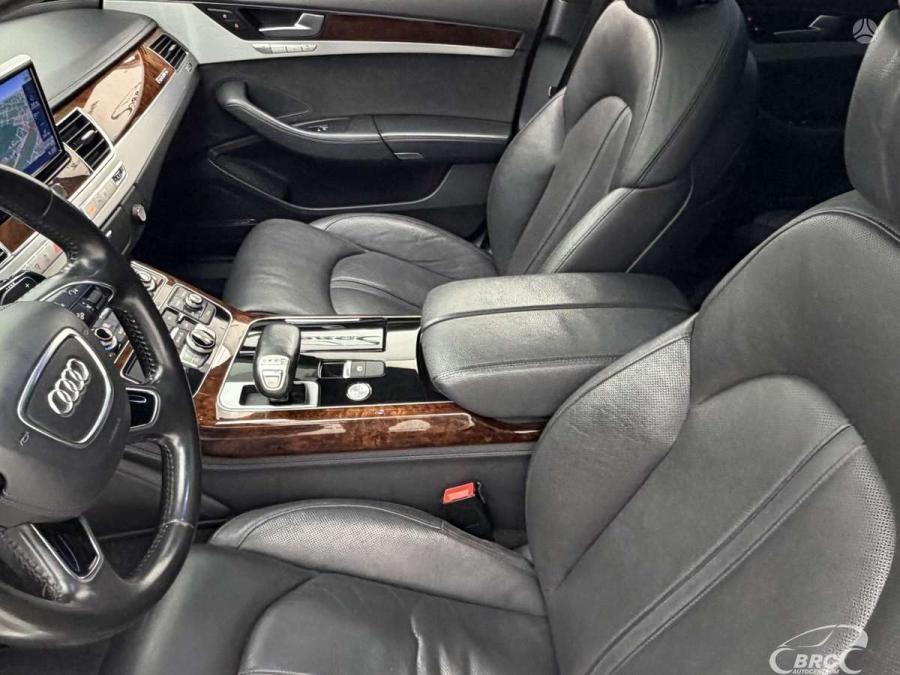 Pelēks Audi A8 2013 Viļņa, ar dzinēja tilpumu 3.00 L un nobraukumu 214 tūkst. km par 11900 €, foto 27 vietnē AUTOMOTO.COM.LV