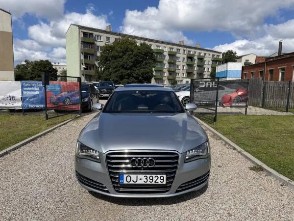 Grey Audi A8 2013 in Ventspils, with an engine capacity of 2.00 L and mileage of 157 thousand km for 17990 €, photo 2 on AUTOMOTO.COM.LV