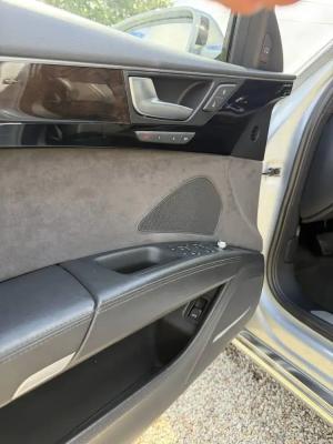 Pelēks Audi A8 2013 Ventspils, ar dzinēja tilpumu 2.00 L un nobraukumu 157 tūkst. km par 17990 €, foto 14 vietnē AUTOMOTO.COM.LV