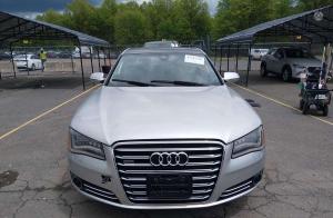 Grey Audi A8 2013 in Vilnius, with an engine capacity of 3.00 L and mileage of 138 thousand km for 7600 €, photo 4 on AUTOMOTO.COM.LV
