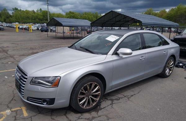 Grey Audi A8 2013 in Vilnius, with an engine capacity of 3.00 L and mileage of 138 thousand km for 7600 €, photo 5 on AUTOMOTO.COM.LV