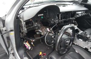 Grey Audi A8 2013 in Vilnius, with an engine capacity of 3.00 L and mileage of 138 thousand km for 7600 €, photo 13 on AUTOMOTO.COM.LV