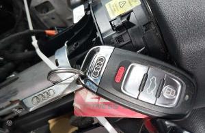 Grey Audi A8 2013 in Vilnius, with an engine capacity of 3.00 L and mileage of 138 thousand km for 7600 €, photo 18 on AUTOMOTO.COM.LV