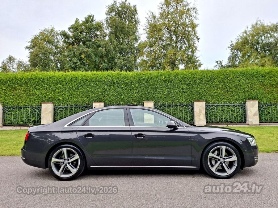 Grey Audi A8 2013 in Tallinn, with an engine capacity of 3.00 L and mileage of 188 thousand km for 17900 €, photo 5 on AUTOMOTO.COM.LV
