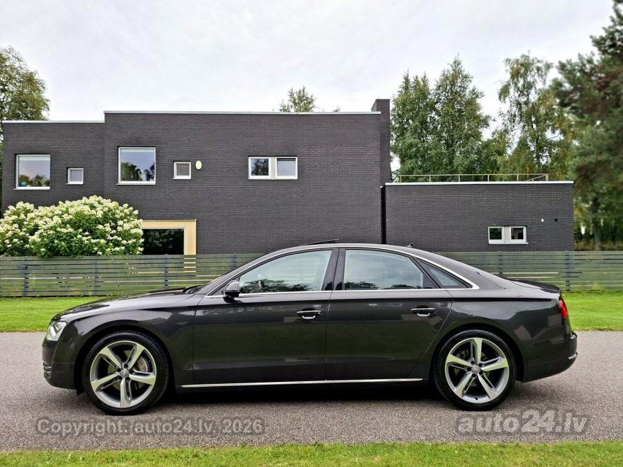 Grey Audi A8 2013 in Tallinn, with an engine capacity of 3.00 L and mileage of 188 thousand km for 17900 €, photo 6 on AUTOMOTO.COM.LV