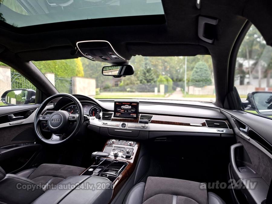 Grey Audi A8 2013 in Tallinn, with an engine capacity of 3.00 L and mileage of 188 thousand km for 17900 €, photo 13 on AUTOMOTO.COM.LV
