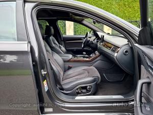 Grey Audi A8 2013 in Tallinn, with an engine capacity of 3.00 L and mileage of 188 thousand km for 17900 €, photo 15 on AUTOMOTO.COM.LV