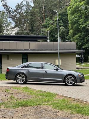 Grey Audi A8 2014 in Vilnius, with an engine capacity of 4.00 L and mileage of 223 thousand km for 8500 €, photo 6 on AUTOMOTO.COM.LV
