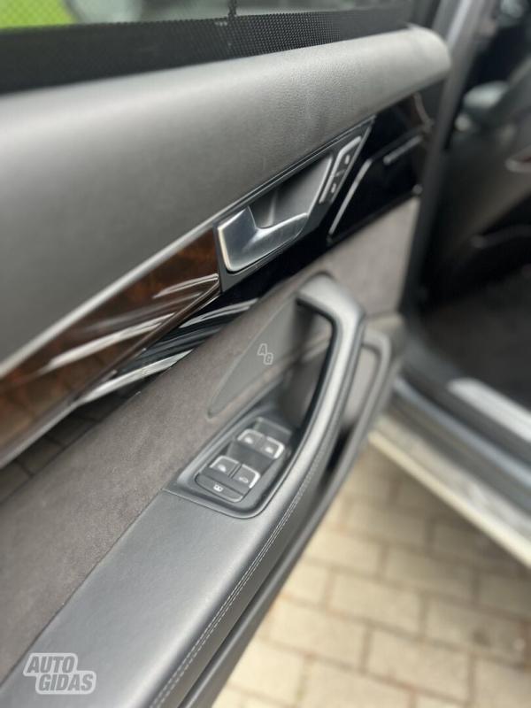 Pelēks Audi A8 2014 Viļņa, ar dzinēja tilpumu 4.00 L un nobraukumu 223 tūkst. km par 7750 €, foto 10 vietnē AUTOMOTO.COM.LV