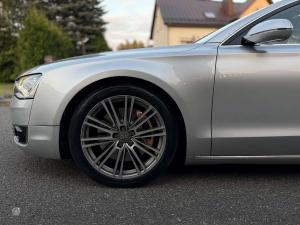 Grey Audi A8 2014 in Vilnius, with an engine capacity of 4.13 L and mileage of 280 thousand km for 11950 €, photo 14 on AUTOMOTO.COM.LV