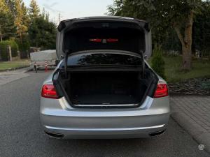 Grey Audi A8 2014 in Vilnius, with an engine capacity of 4.13 L and mileage of 280 thousand km for 11950 €, photo 22 on AUTOMOTO.COM.LV